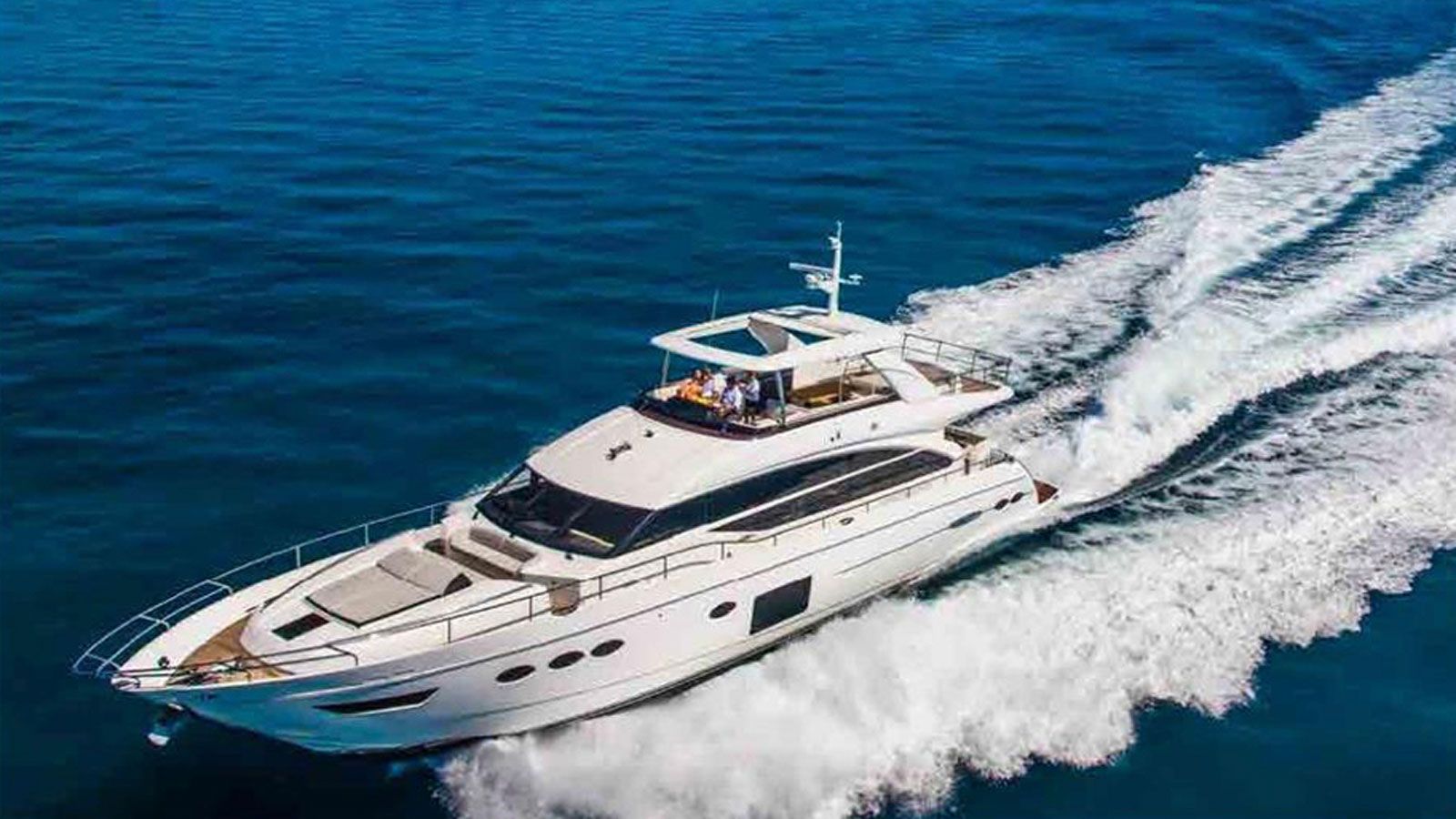Aqua Chameleon yacht (Princess, 25.5m, 2013)